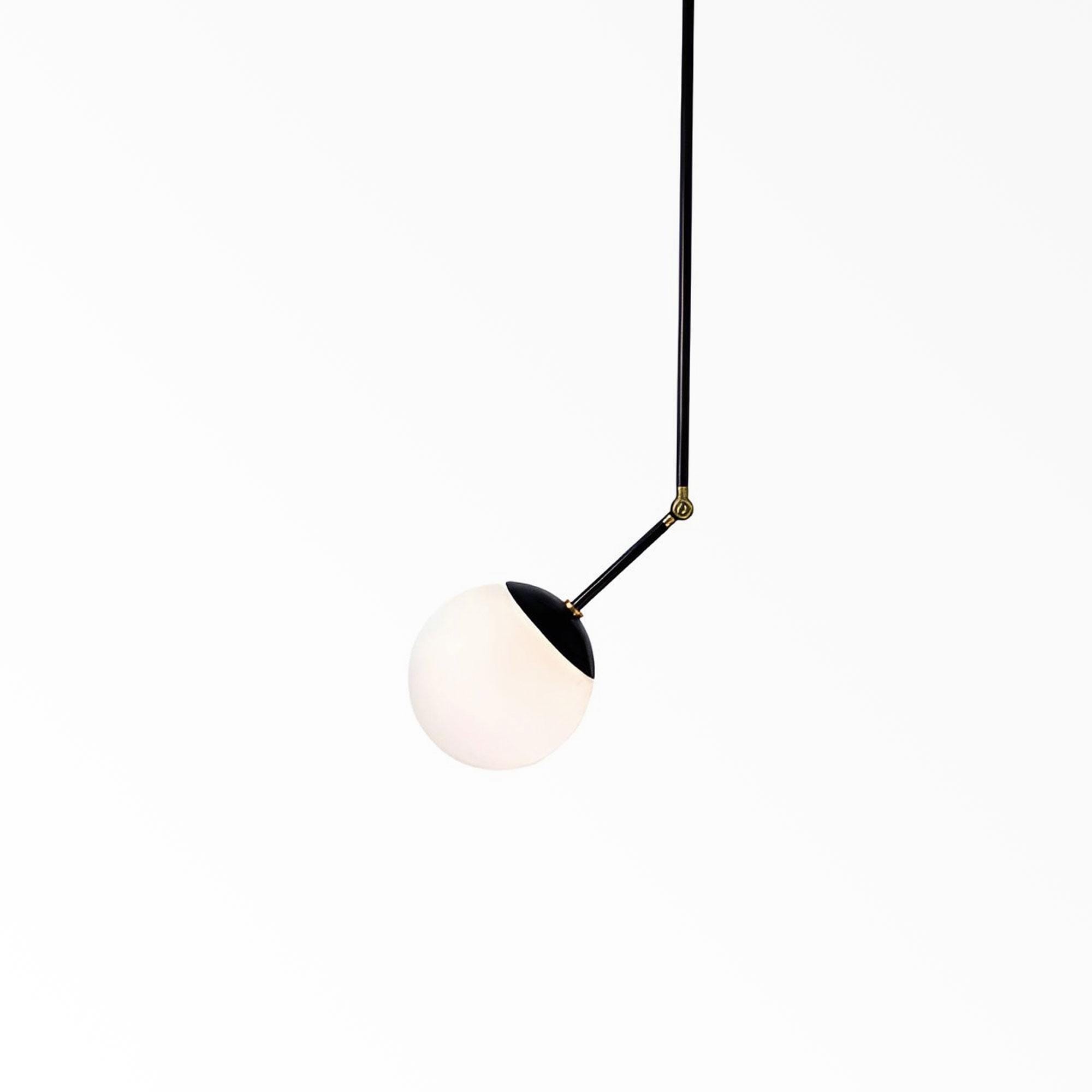 Tango One - Globe - South Hill Home